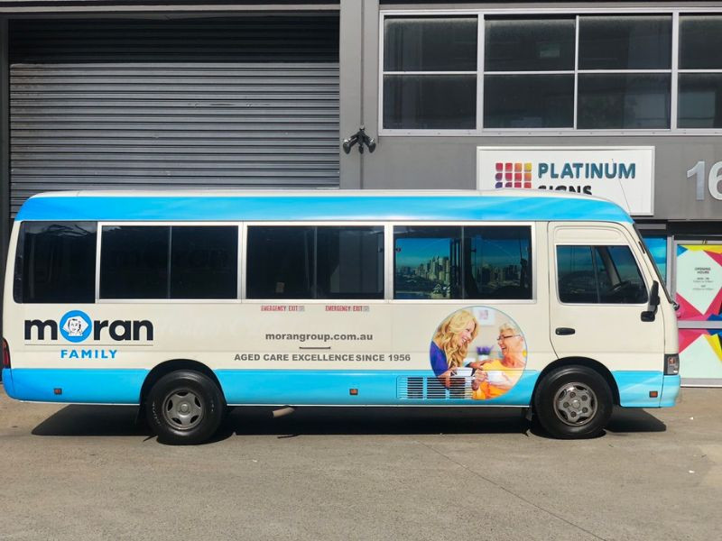 Bus Wrap em Dean Park